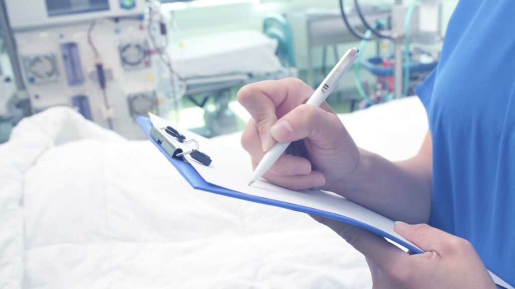 Total Nurses Network | How to Write Effective Nursing Notes? – A Step ...