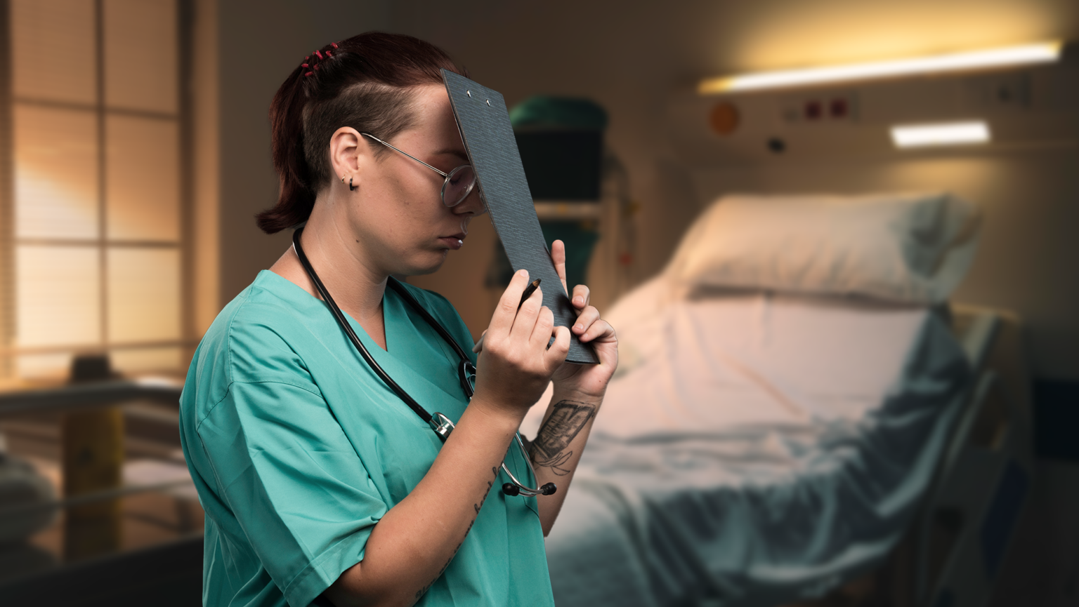 Surviving Night Shifts: A Guide for Surgical Nurses | Total Nurses Network