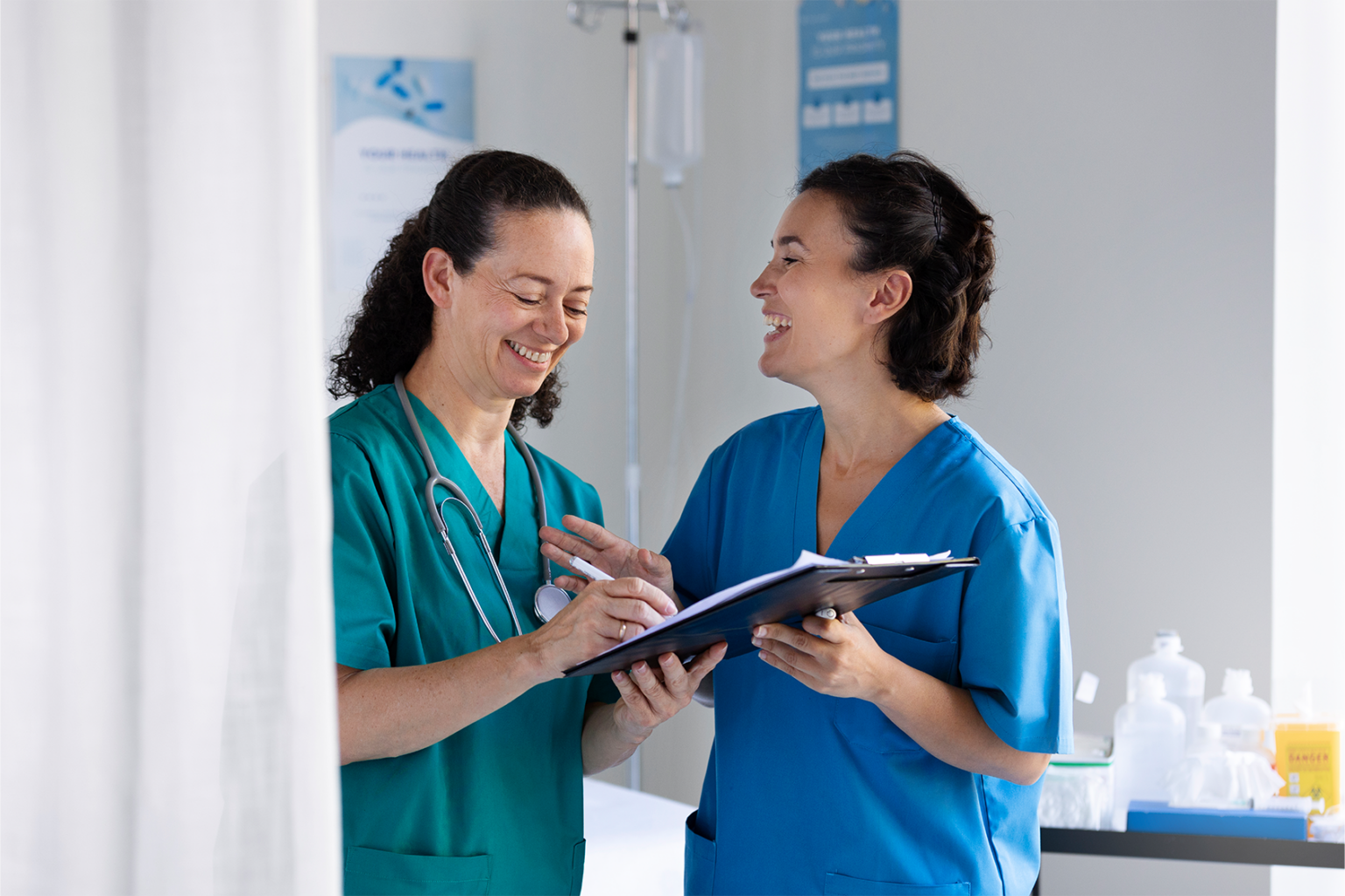 Licensed Practical Nurse vs RN: What's the Difference? | Total Nurses ...